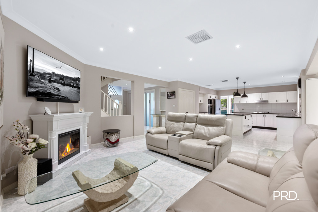 7 Devaney Ave Glenmore Park