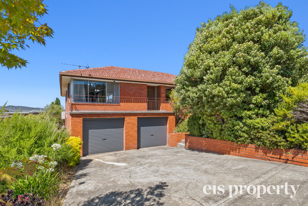 16 Delwood Drive - EIS Property