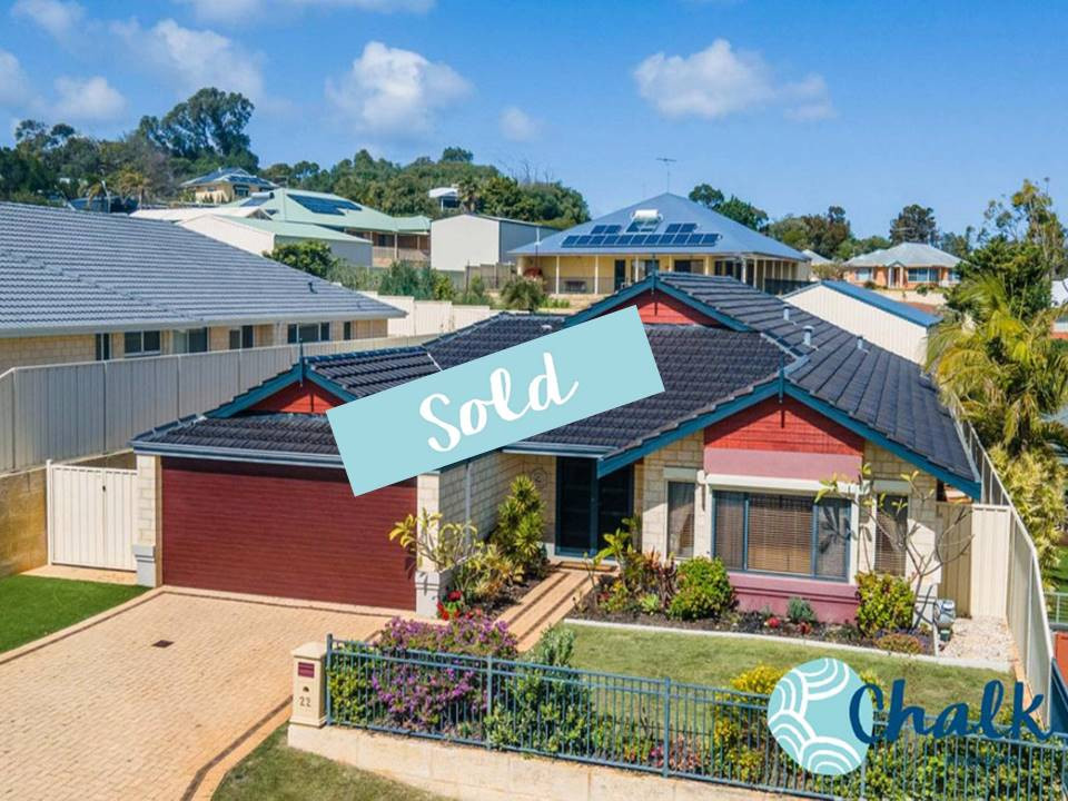 22 McCubbin Loop, Dawesville WA - Chalk Property