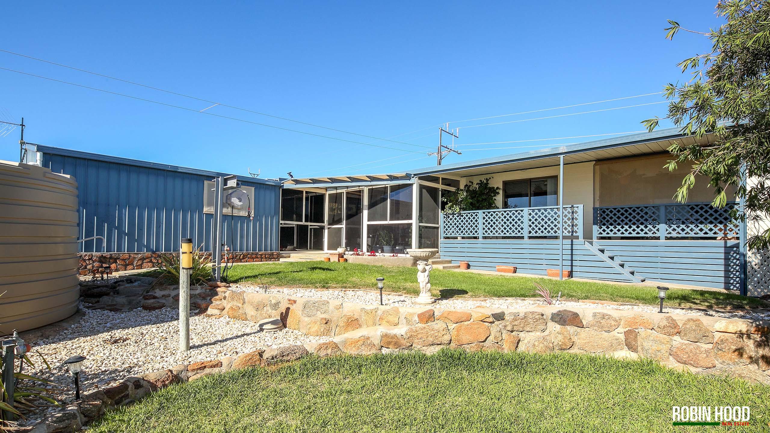 40 Carrow Terrace, PORT NEILL | Robin Hood Real Estate