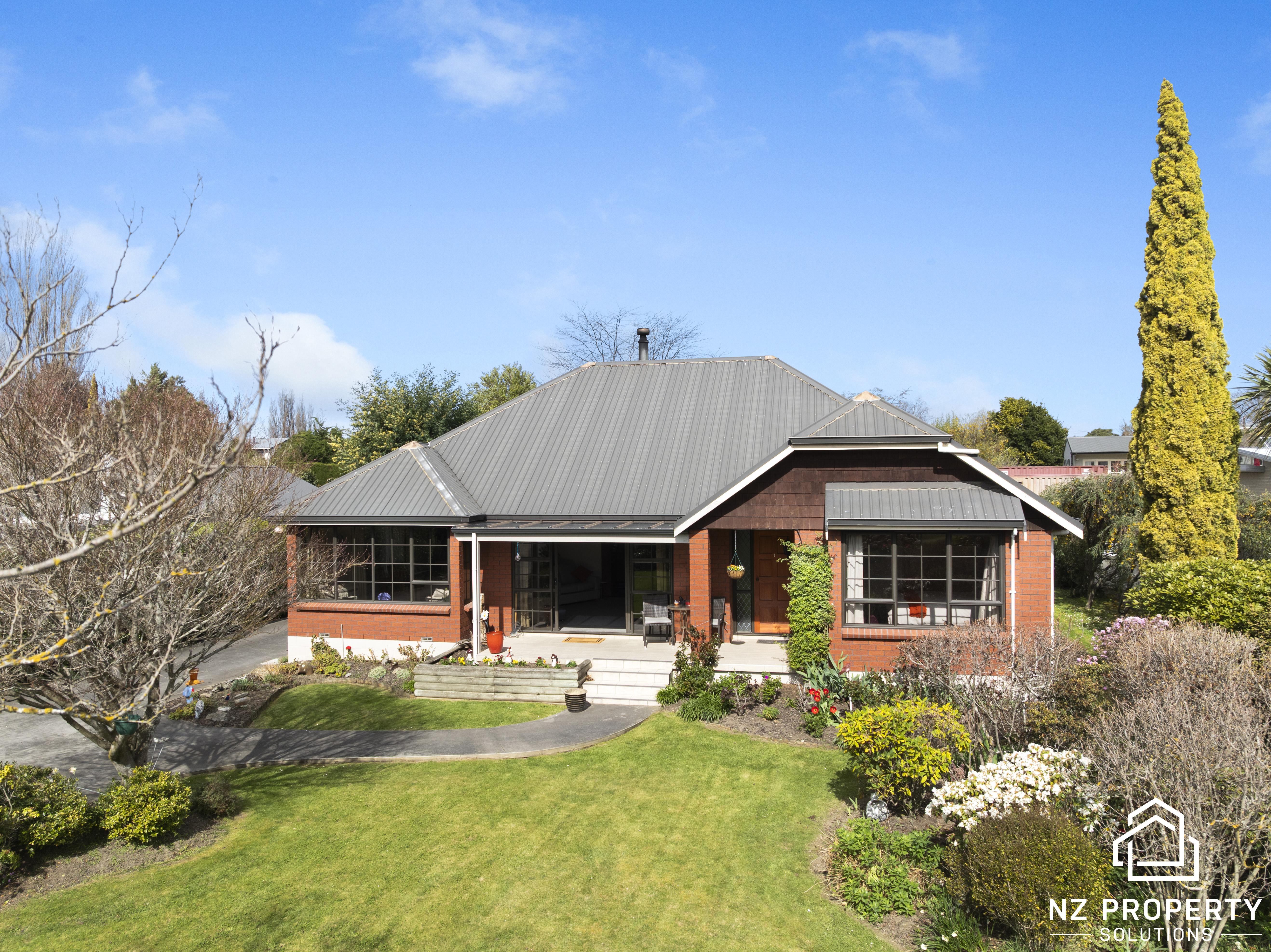 Outram Gem - Grand, Gardens & Garaging | NZ Property Solutions