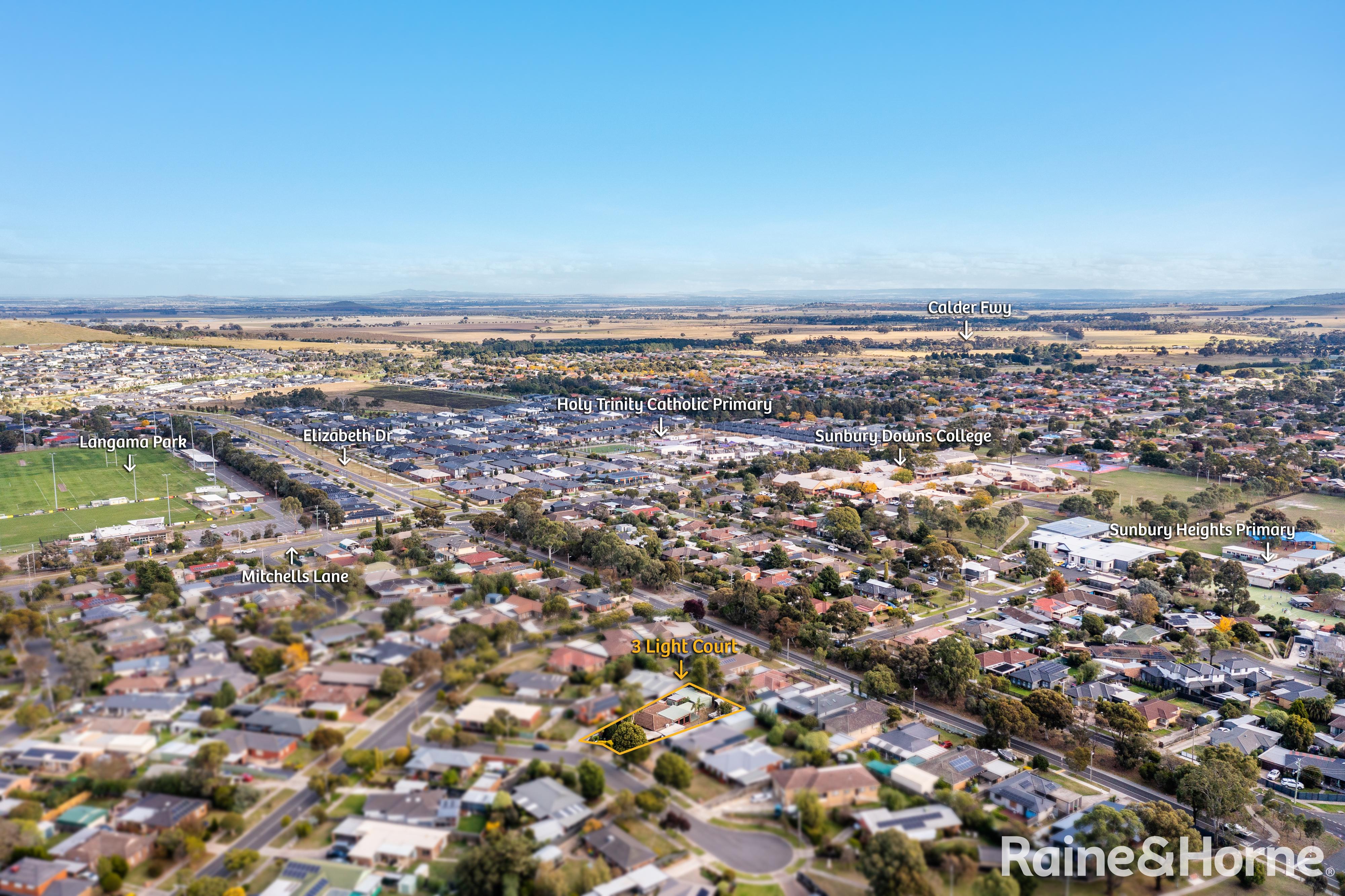 3 Light Court, SUNBURY, VIC 3429 - Raine & Horne Sunbury